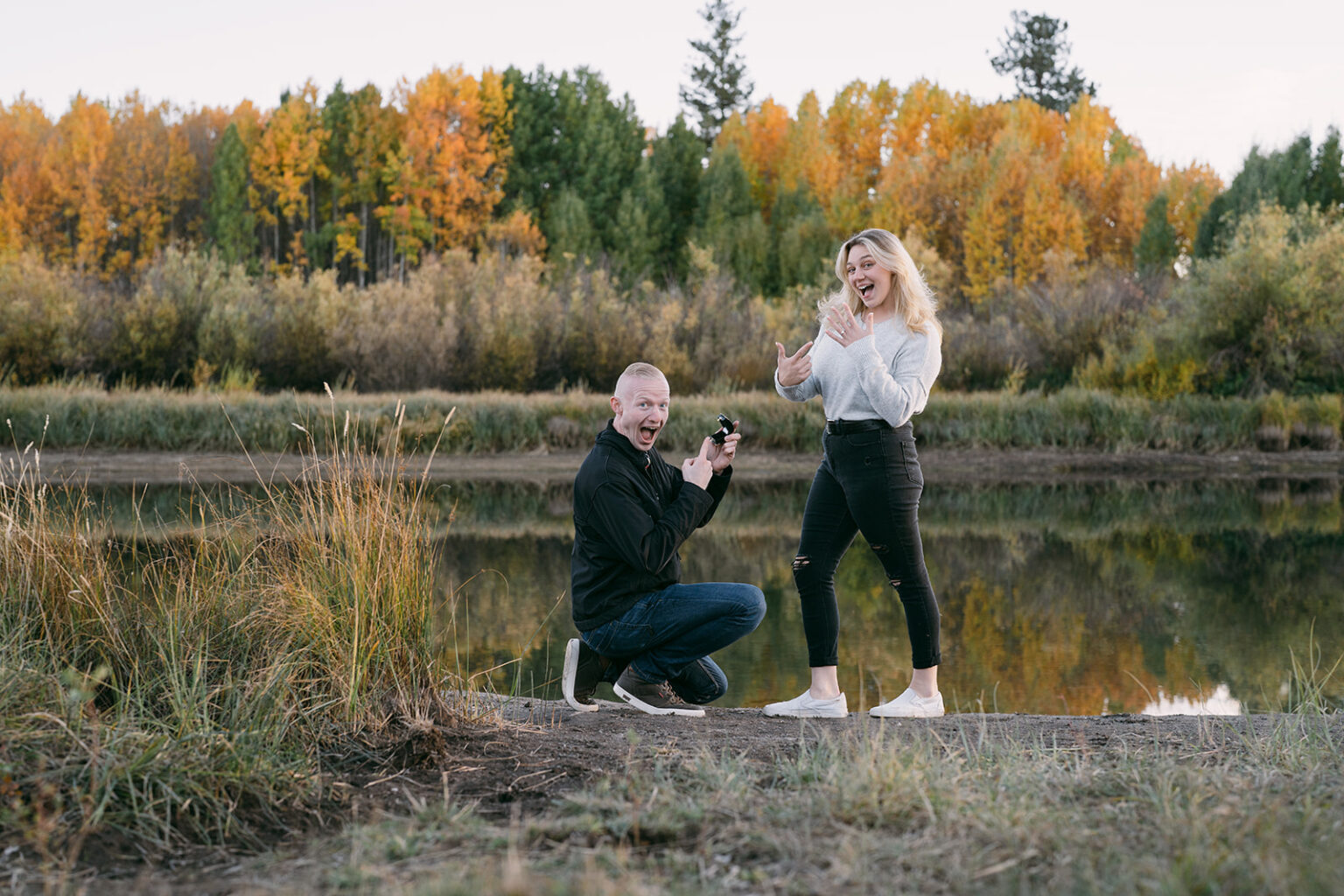 Michael & Summer’s Surprise Proposal at Dillon Falls | tulewalks.com