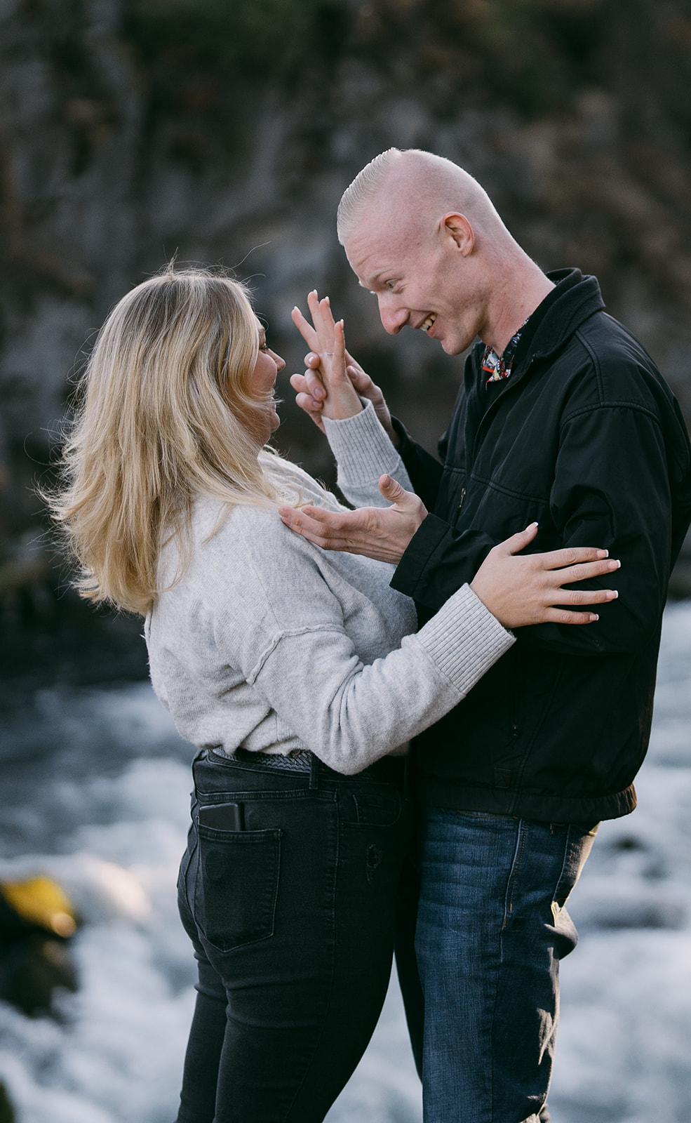 Michael & Summer’s Surprise Proposal at Dillon Falls | tulewalks.com