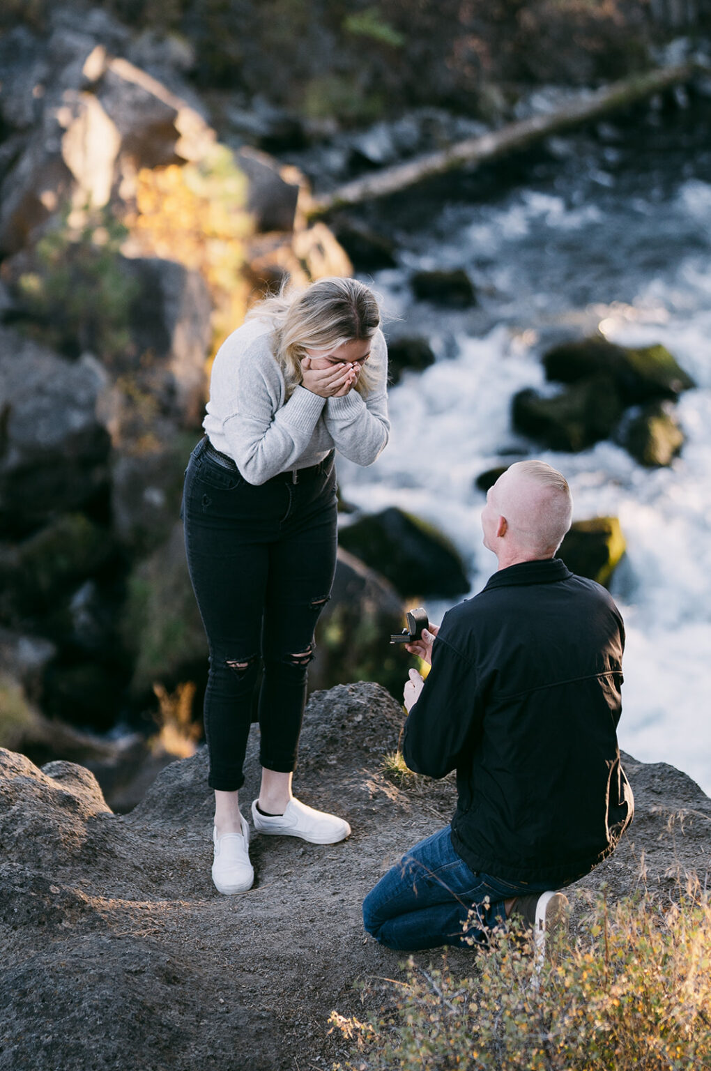 Michael & Summer’s Surprise Proposal at Dillon Falls | tulewalks.com
