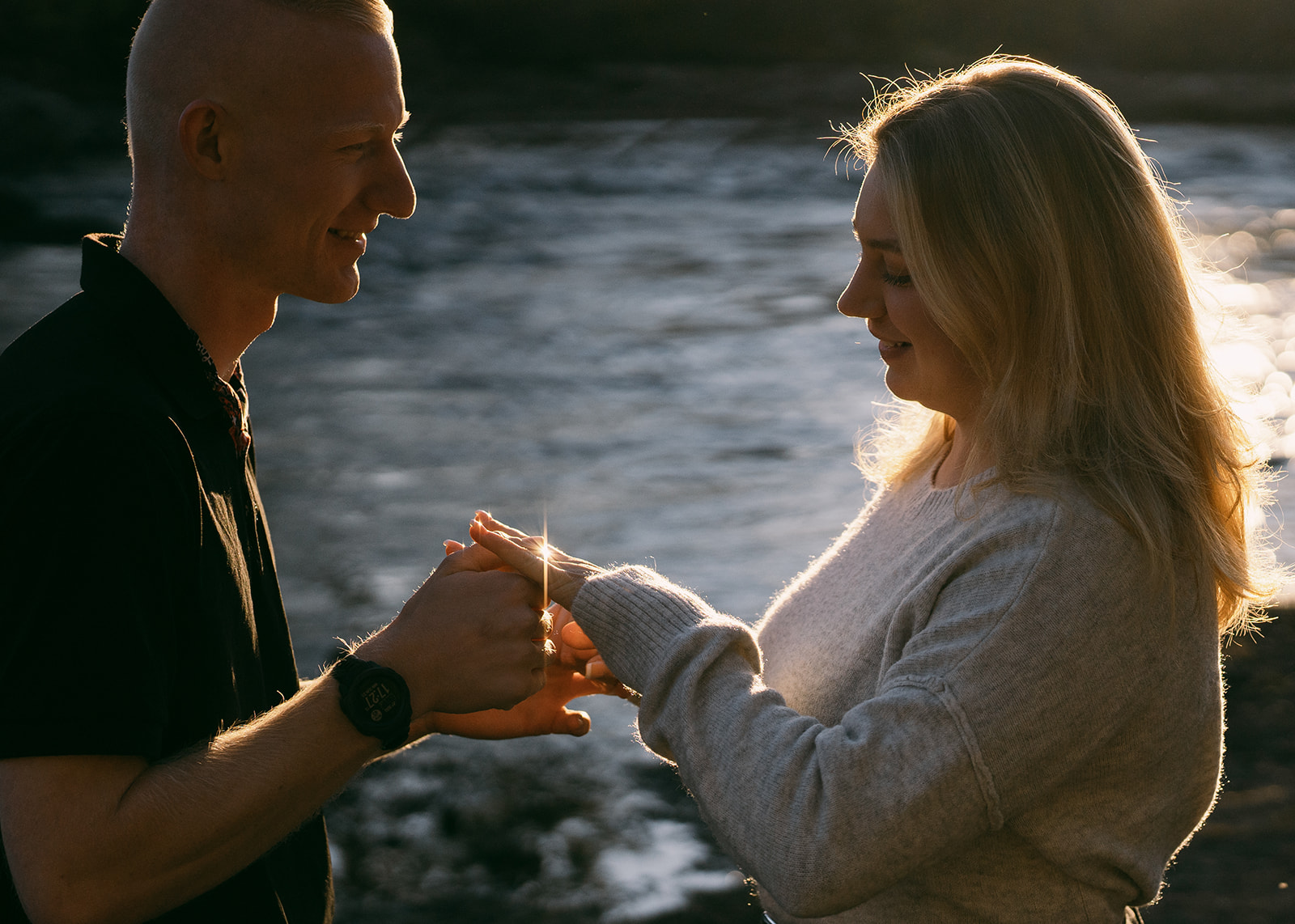 Michael & Summer’s Surprise Proposal at Dillon Falls | tulewalks.com